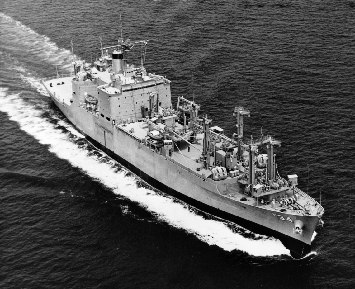 USS Kilauea (AE 26) Class: Photographs