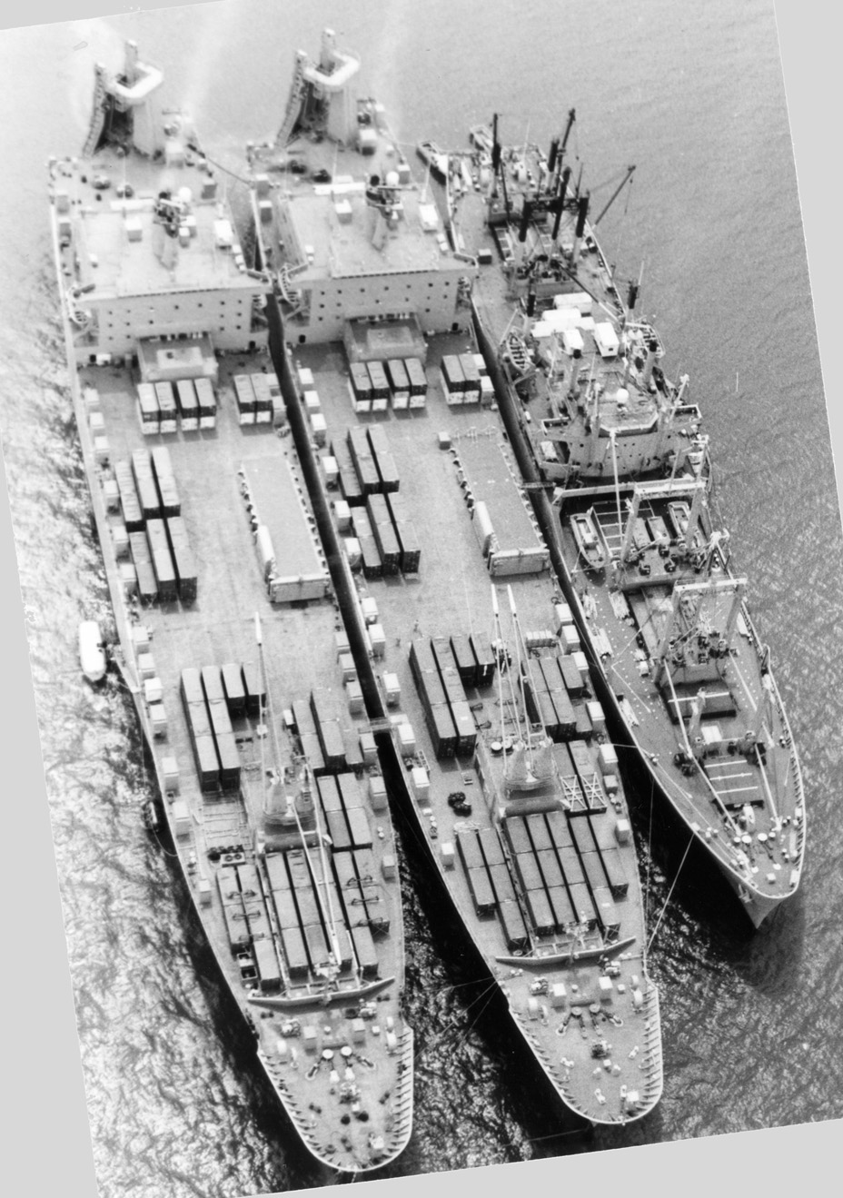 USNS Mercury (T-AKR 10) Class: Photographs